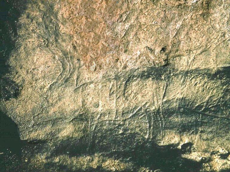 Combarelles grotte - Hominides